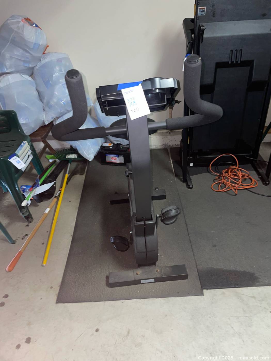 ProForm 775s upright exercise bike | Maxsold