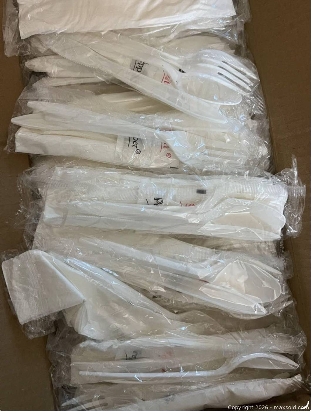 First Mark disposable cutlery kit 250 count | Maxsold