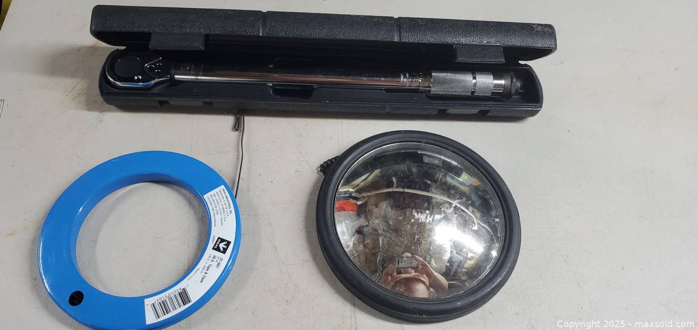 Torque wrench, fish tape and mirror | Maxsold
