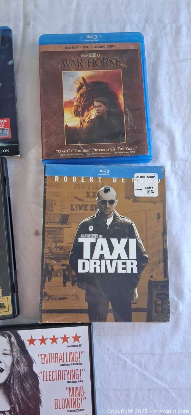 Titanic, Deer Hunter, War Horse, Taxi Driver, Janis Joplin discs | Maxsold