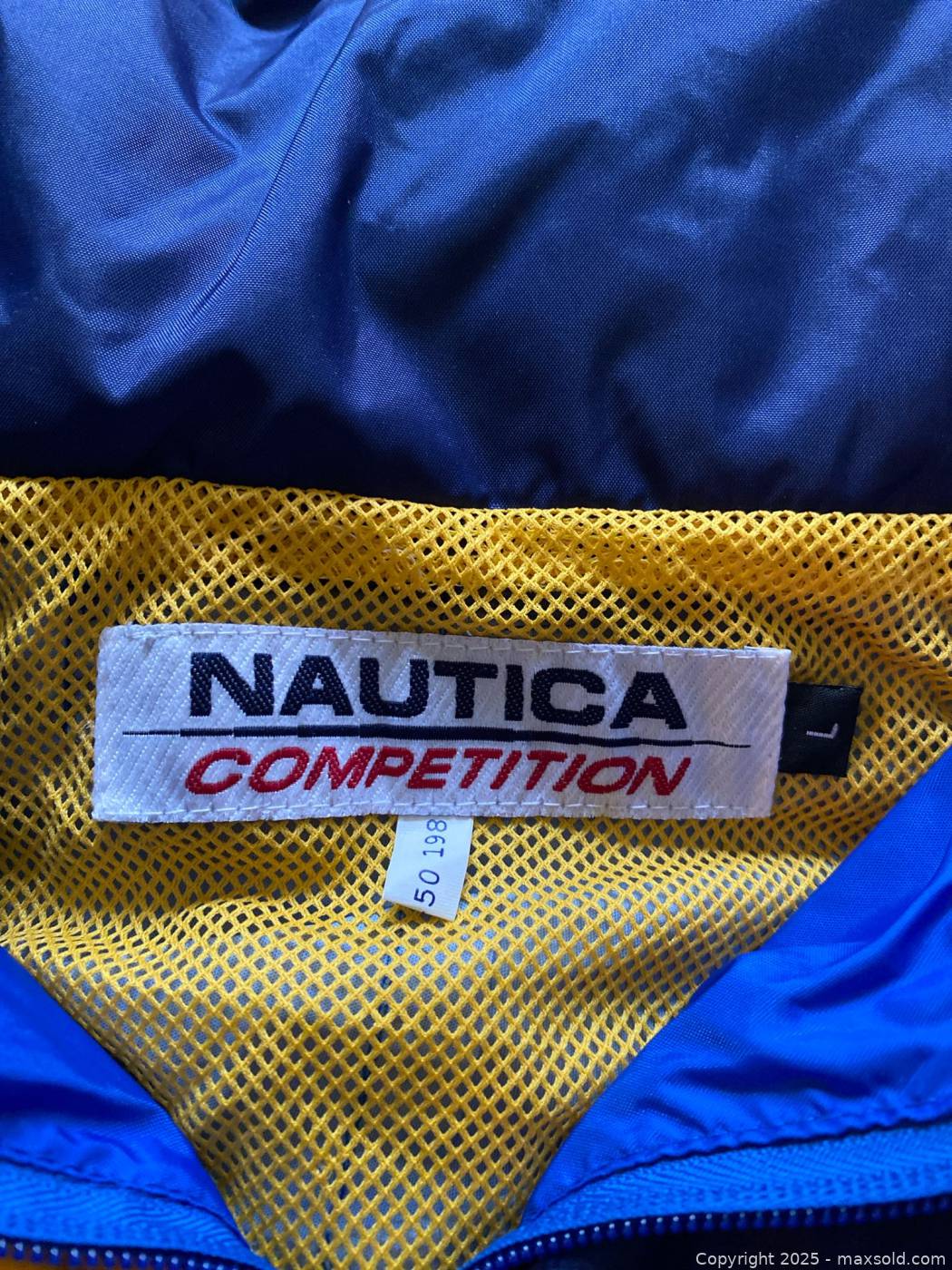 2 Nautica Competition Nautex jackets | Maxsold