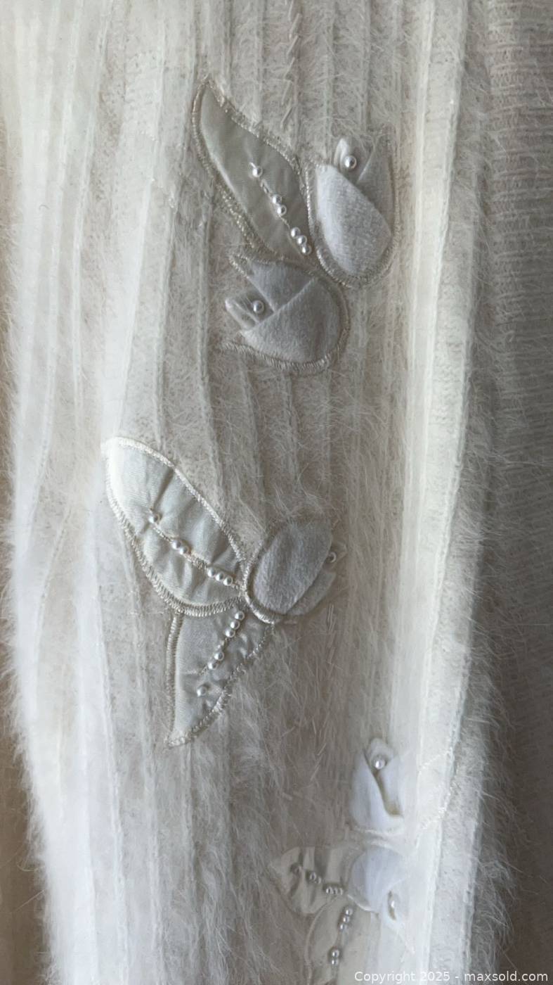 Vintage Venesha Angora Cardigan Sweater | Maxsold