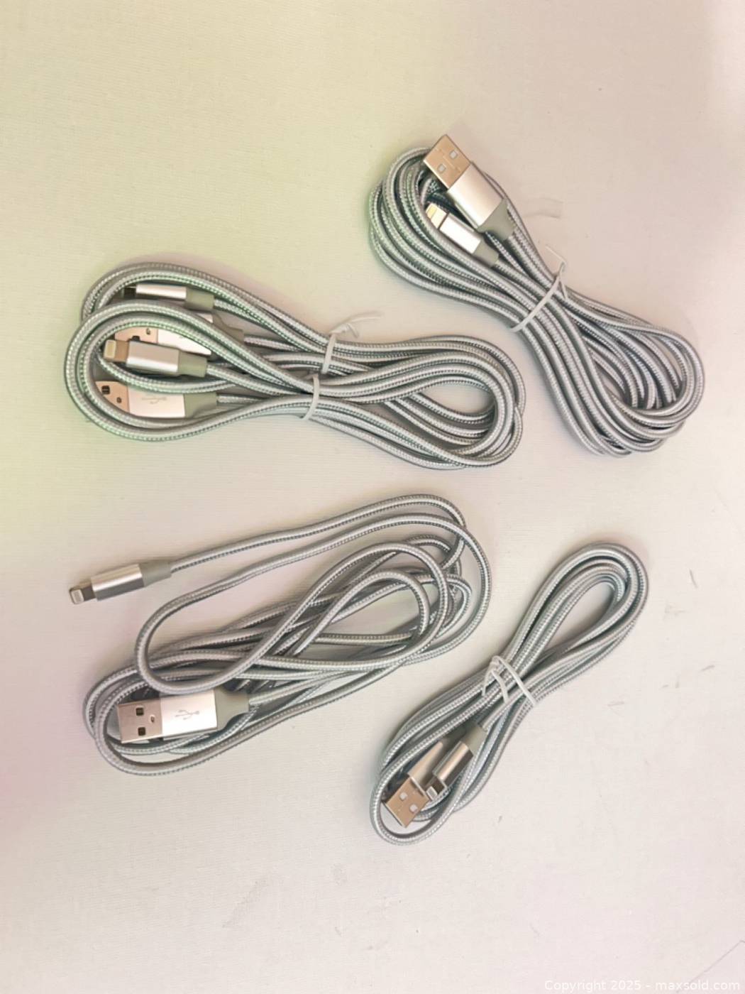 4 braided USB-A to Lightning cables | Maxsold