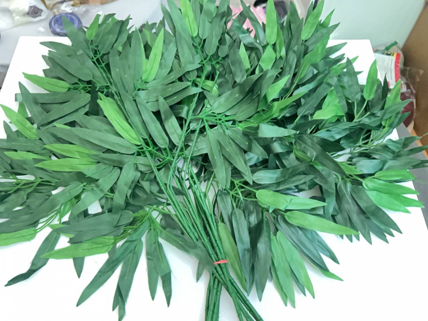 Artificial greenery stems bundle | Maxsold