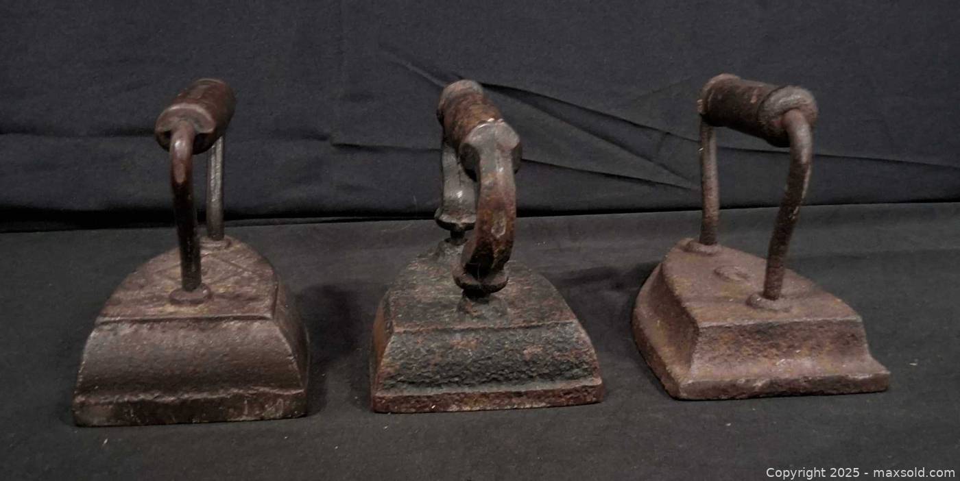 Cast Iron Irons | Maxsold