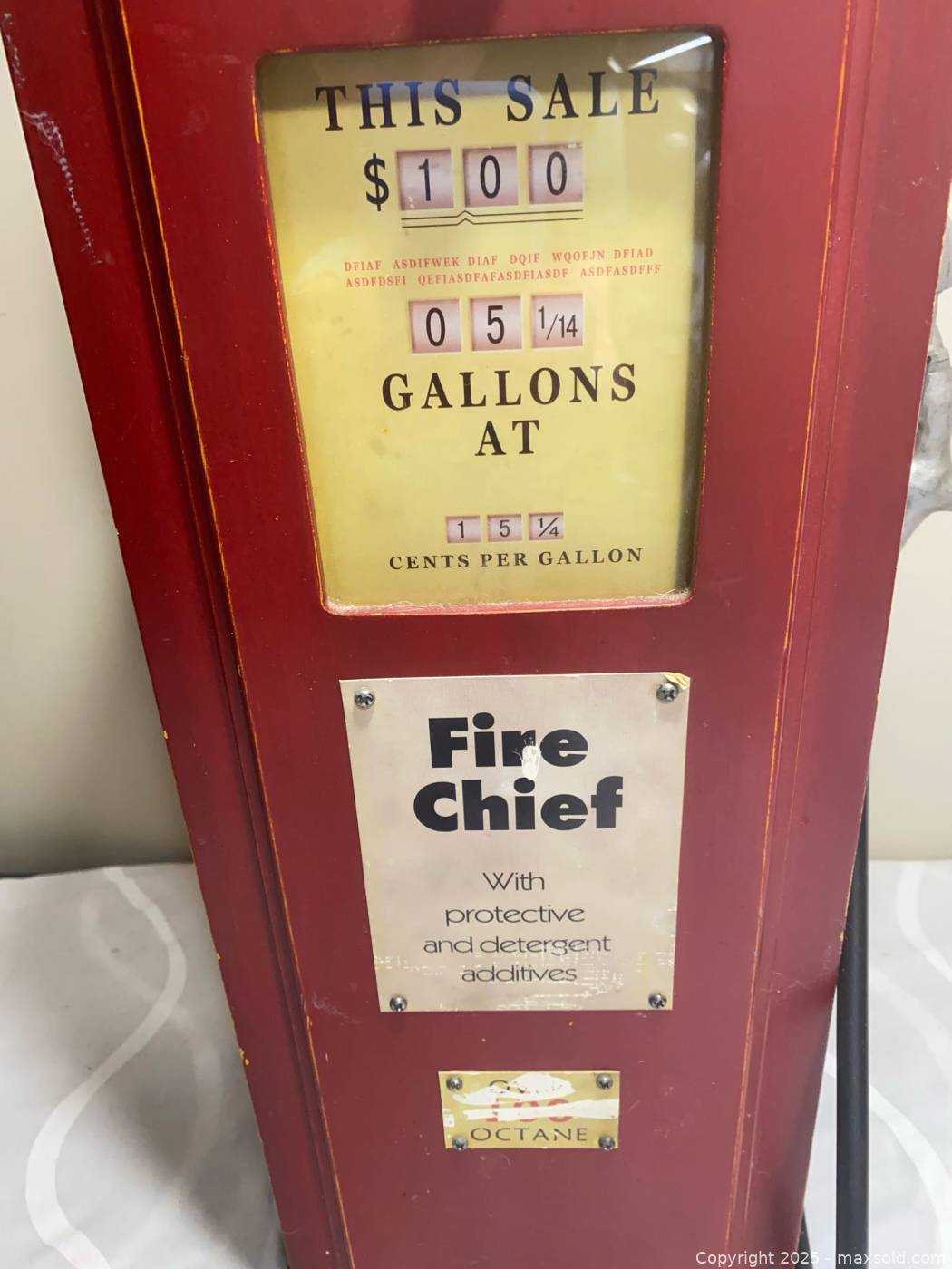 Fire Chief wooden gas pump clock cupboard | Maxsold