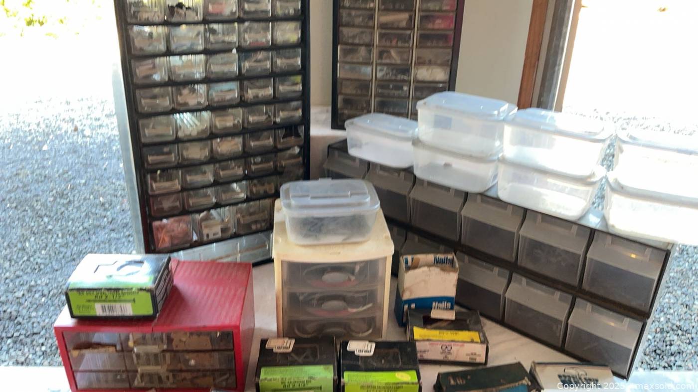 Storage drawer cabinets with bulk hardware | Maxsold