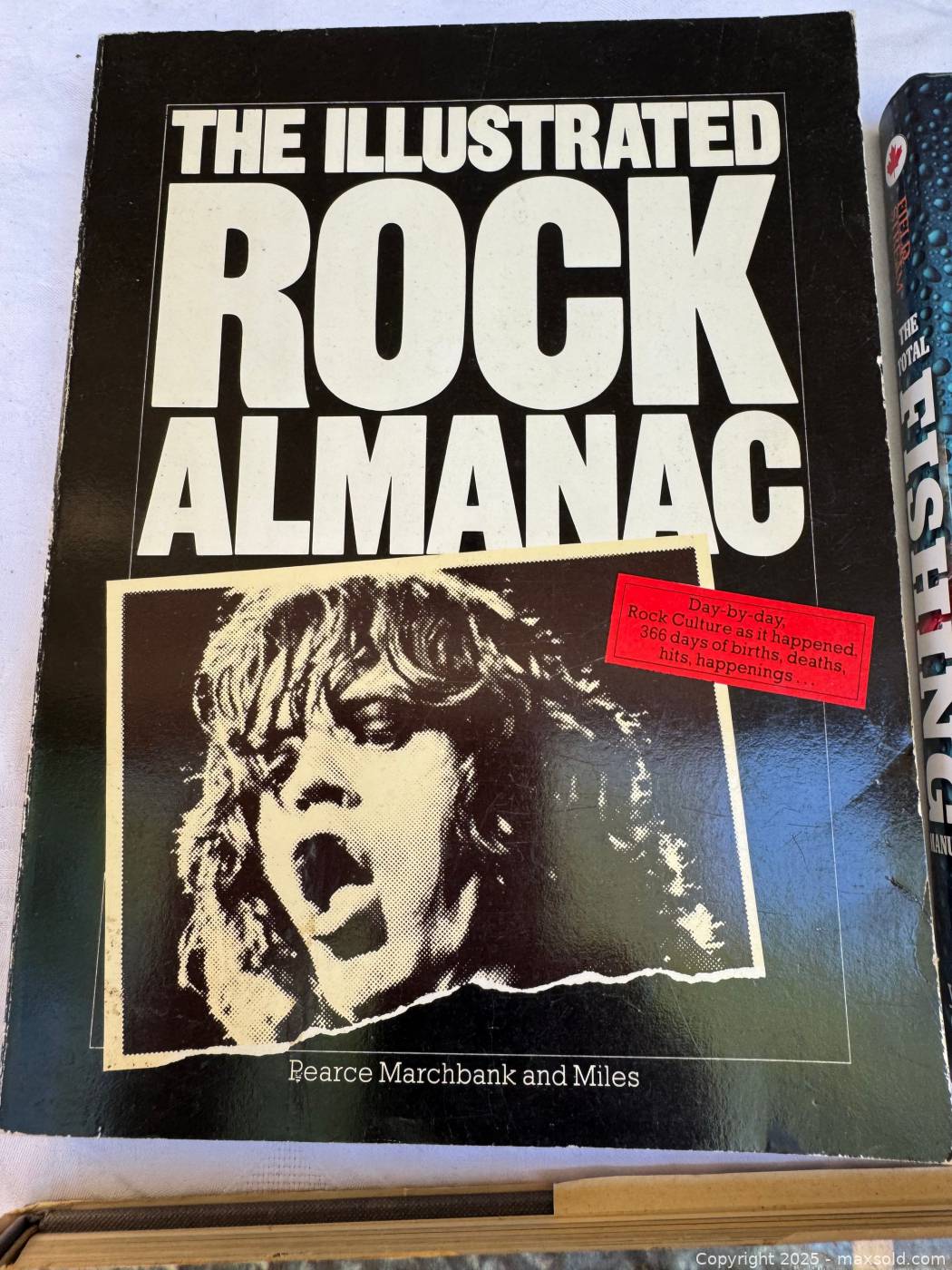 Popular Books Collection | Maxsold