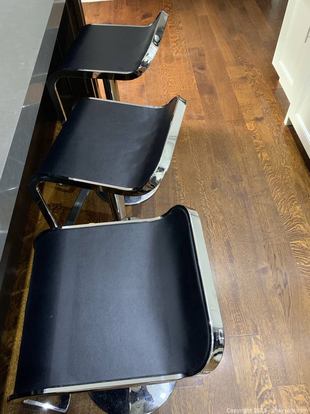 Set of 3 Black Backless Chrome Counter Stools | Maxsold