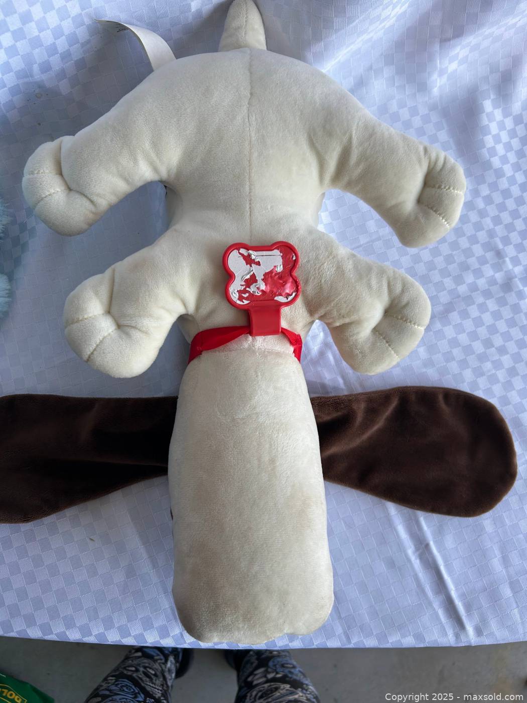 Pound Puppies plush dog & blue hippo plush | Maxsold