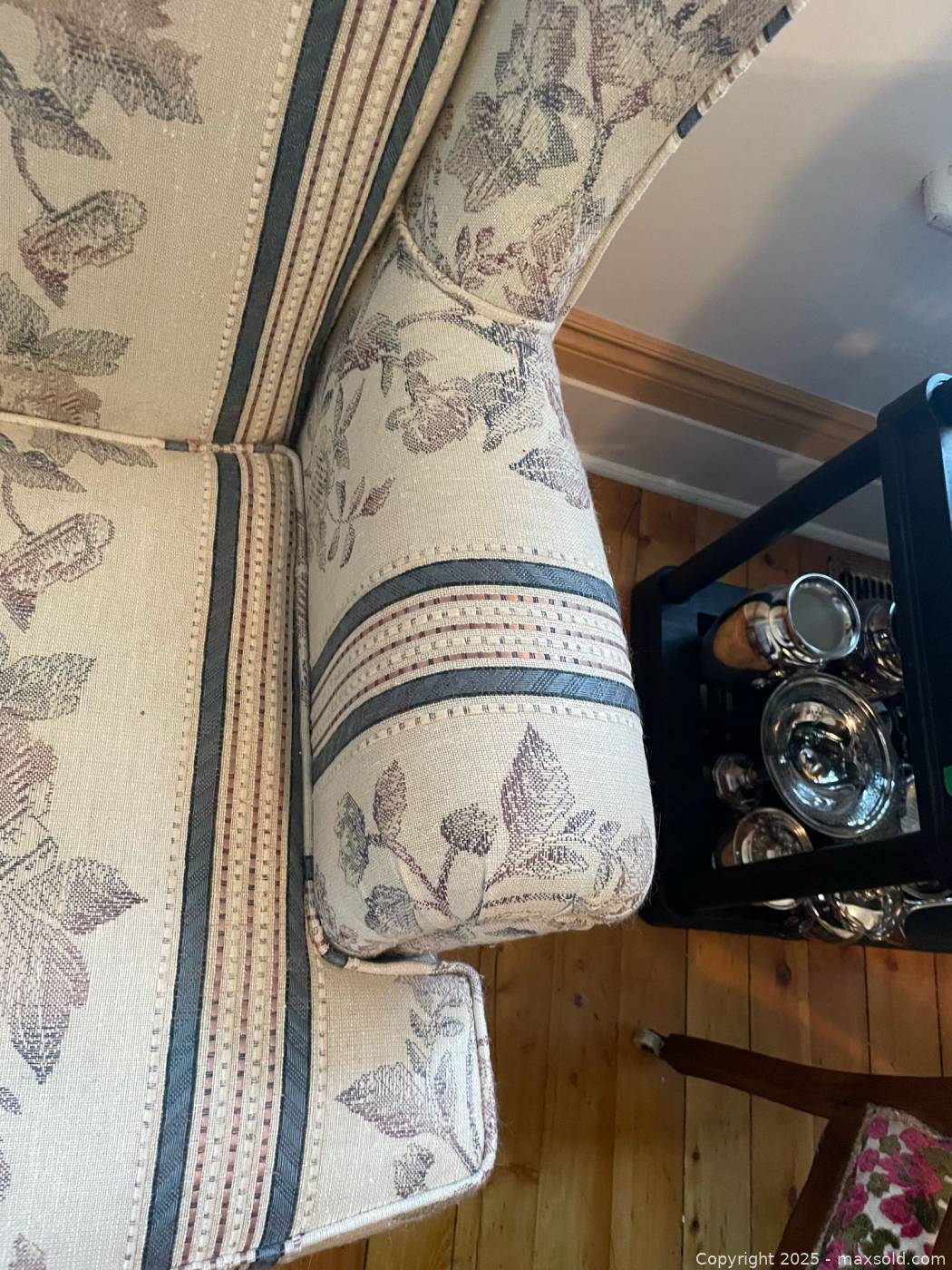Upholstered wingback armchair 29x31x43 | Maxsold