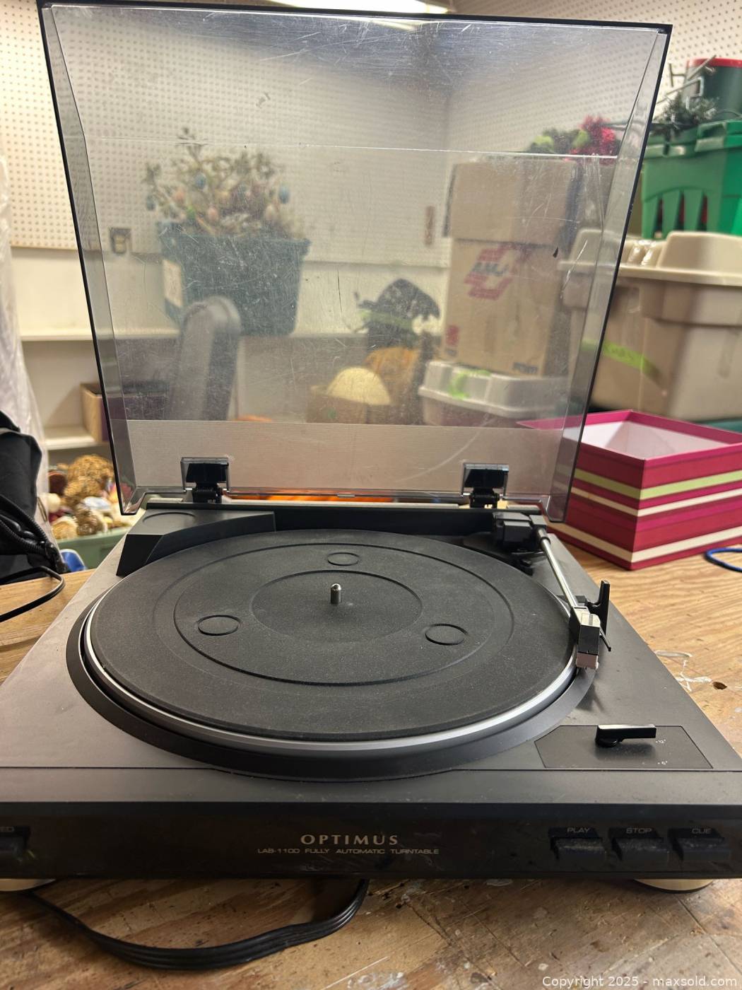 Optimus LAB-1100 fully automatic turntable | Maxsold