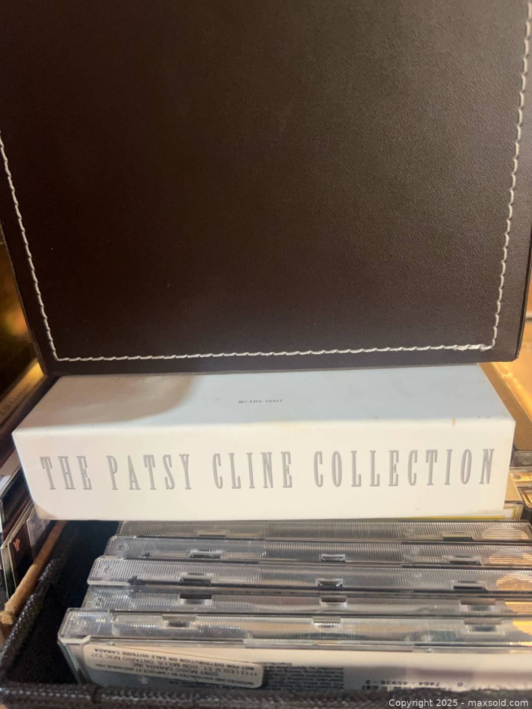 Mixed Music CD Collection Approx 100 Discs | Maxsold