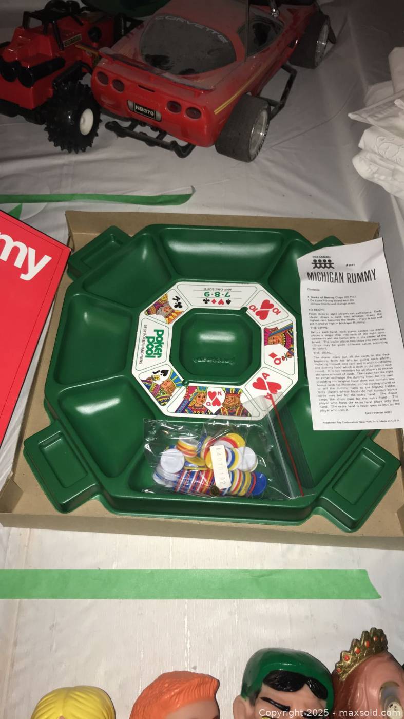 Michigan Rummy game board and WSOP Texas Hold’em tournament set | Maxsold