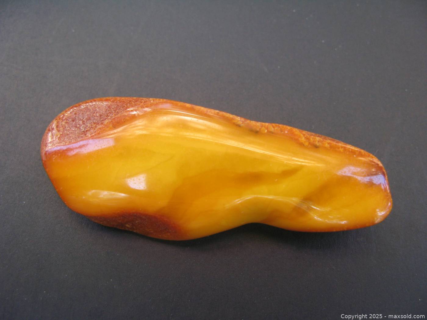 Polished Baltic Amber Brooch | Maxsold