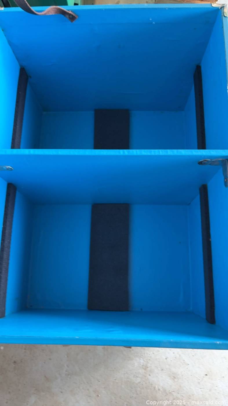 Blue ATA-Style Dual-Compartment Flight Case | Maxsold