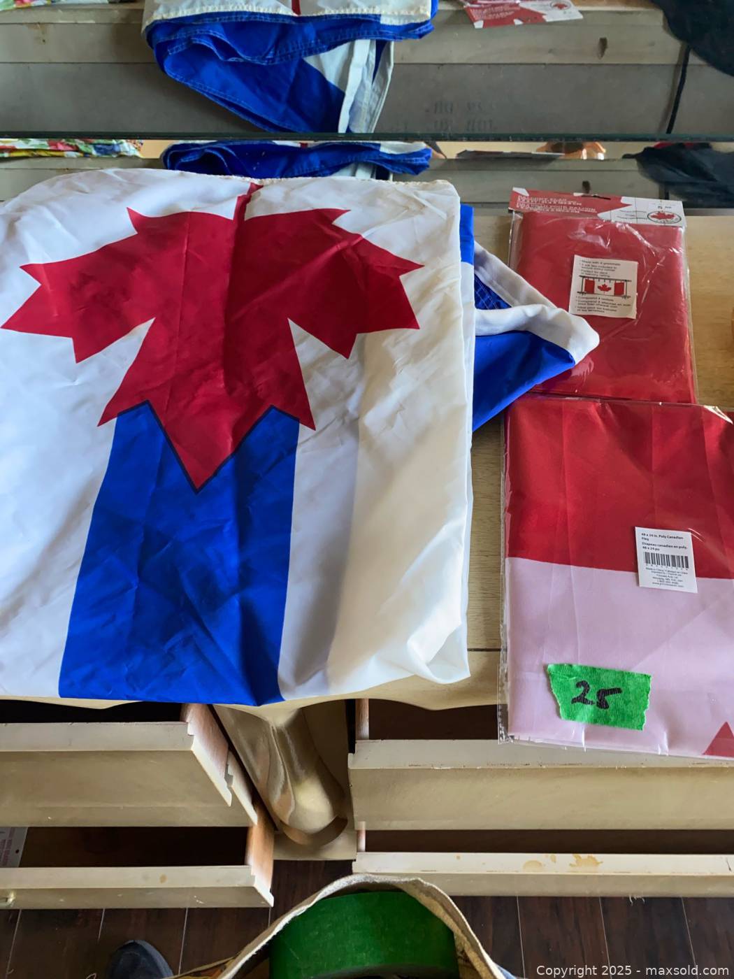 Canadian flags and maple-leaf banner, 3 pcs | Maxsold