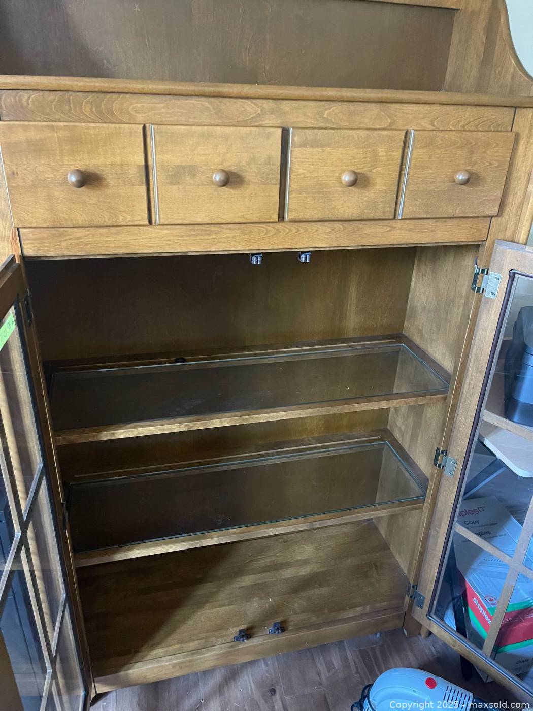 Canadel solid oak display china cabinet | Maxsold