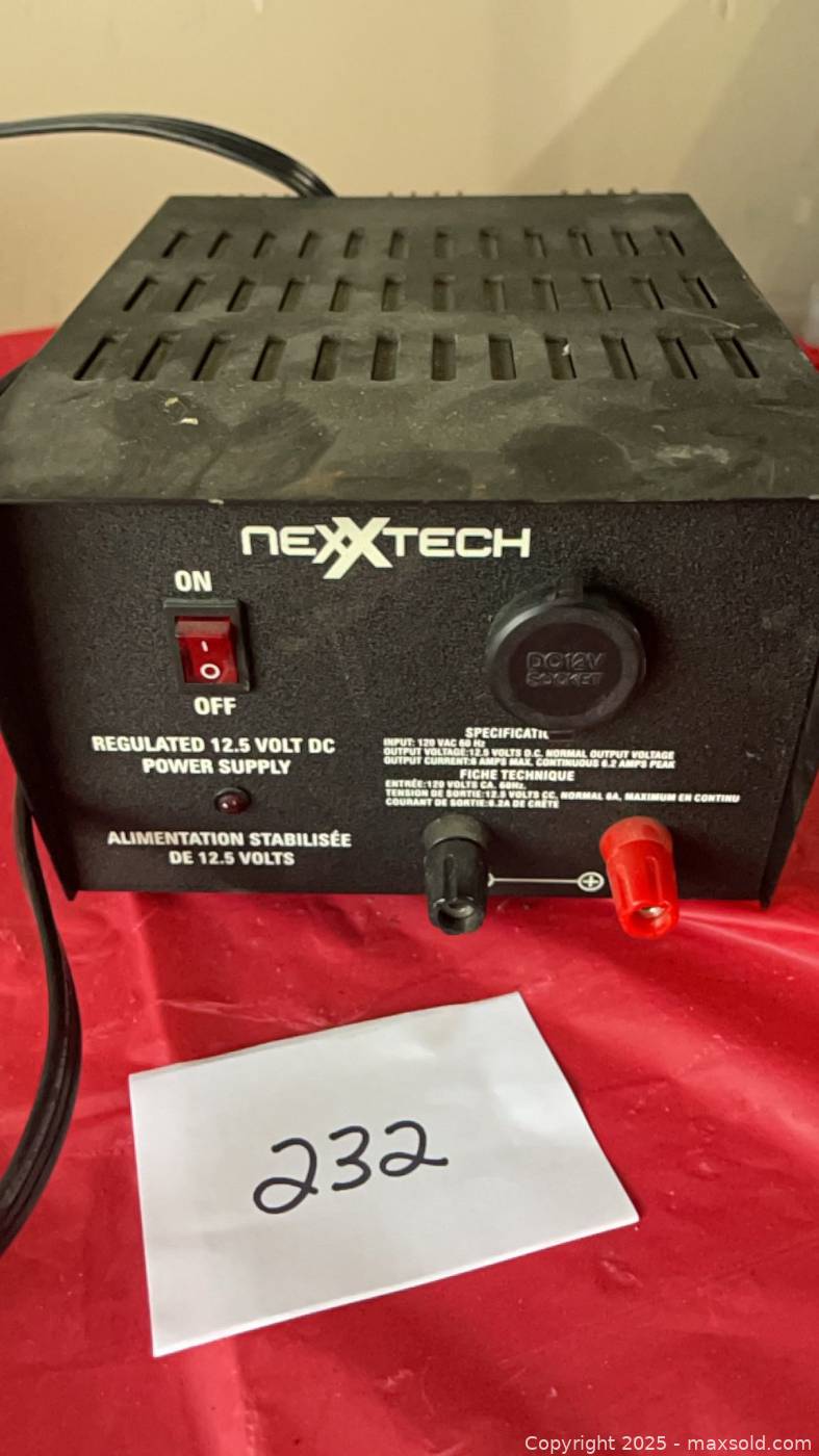 Nexxtech regulated 13.8V 5A DC power supply | Maxsold