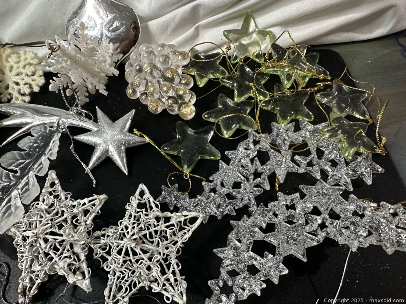Assorted Christmas Tree Ornaments | Maxsold