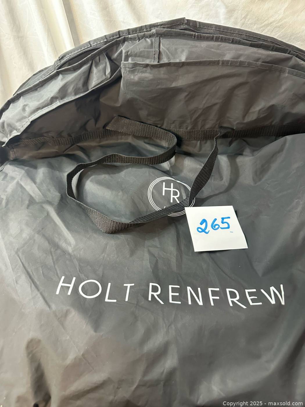 Holt Renfrew Garment Bag, Lavender Garment Bag, Burgundy Round Storage ...