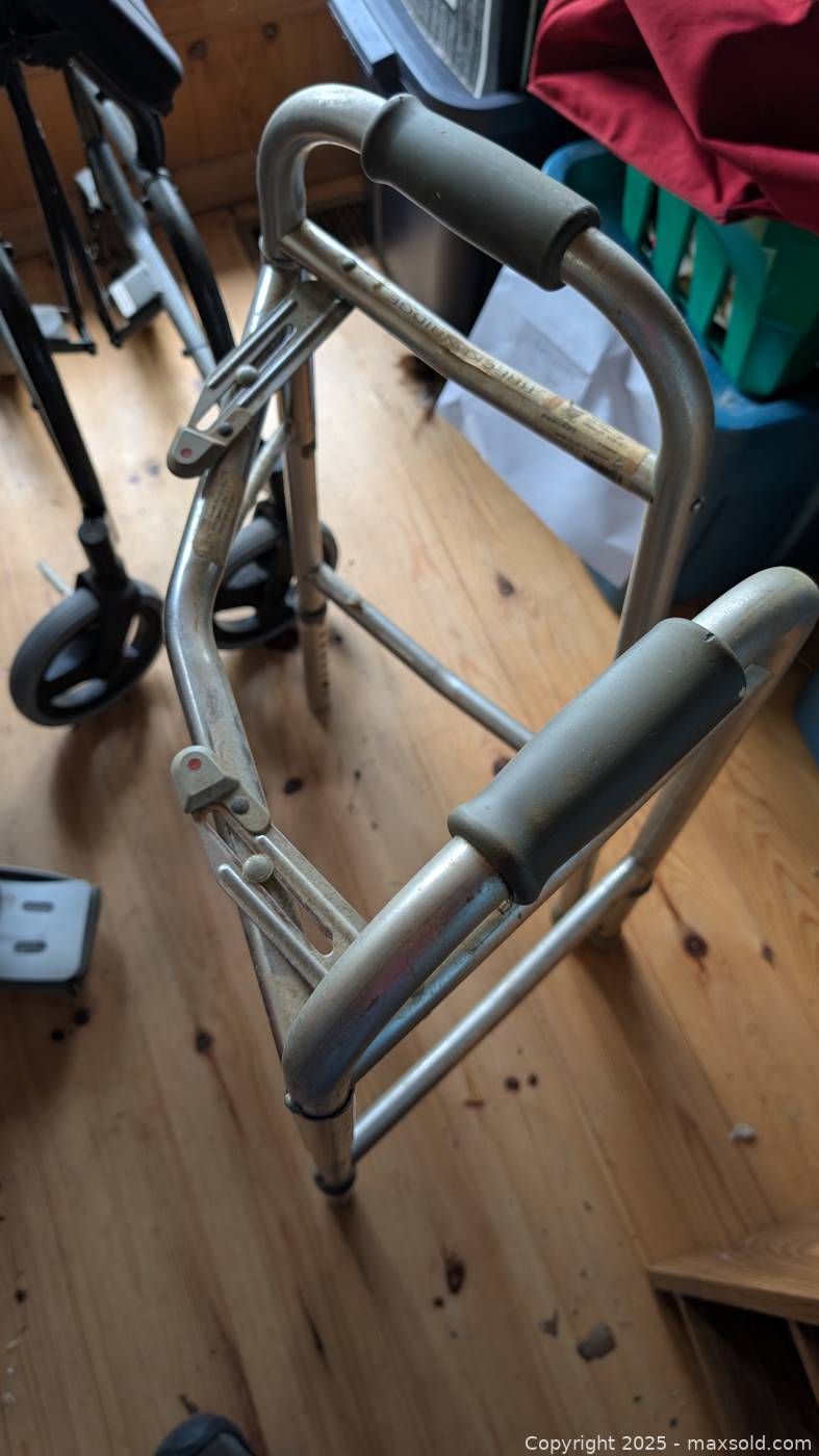 Wheelchair, Nexus rollator, walker, foot brace | Maxsold
