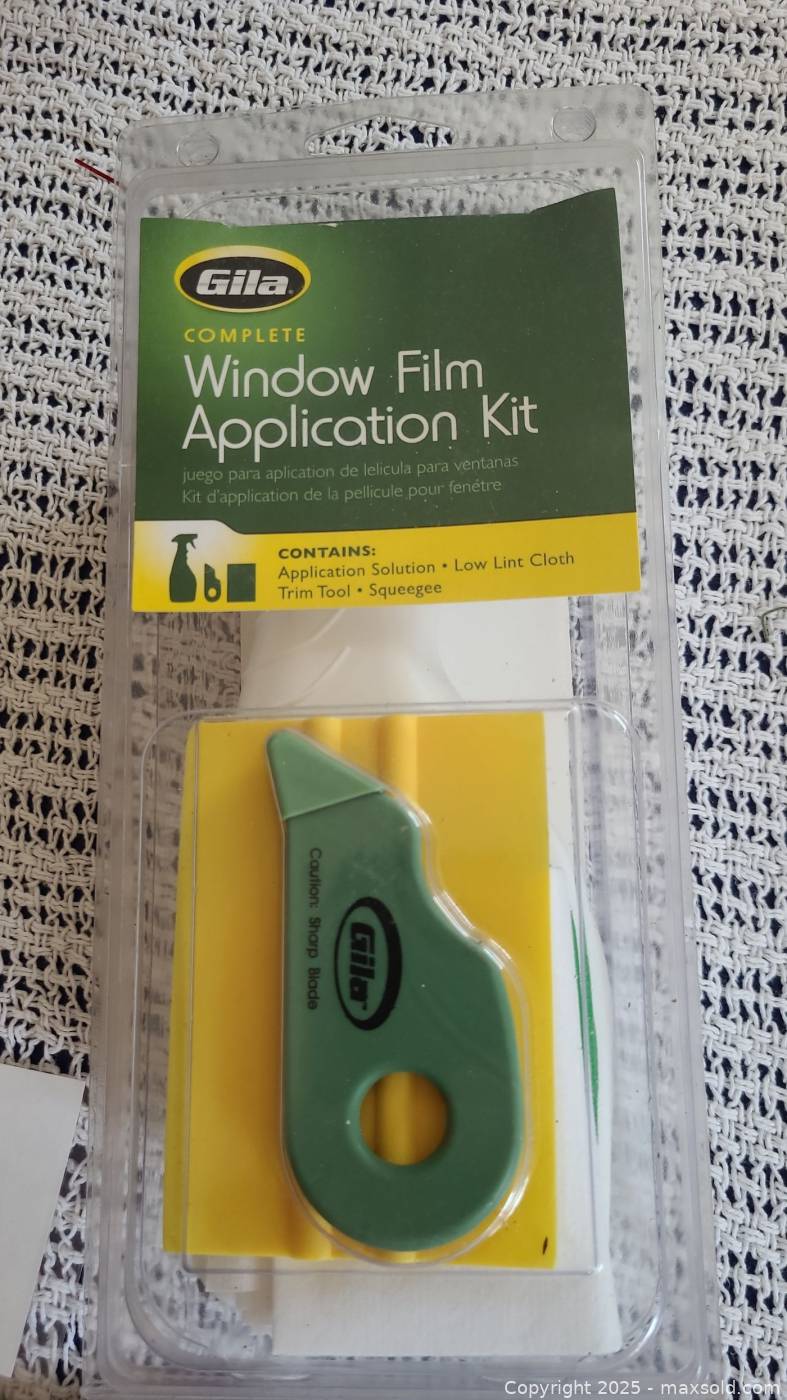 Gila RTK500 Complete Window Film Application Kit | Maxsold