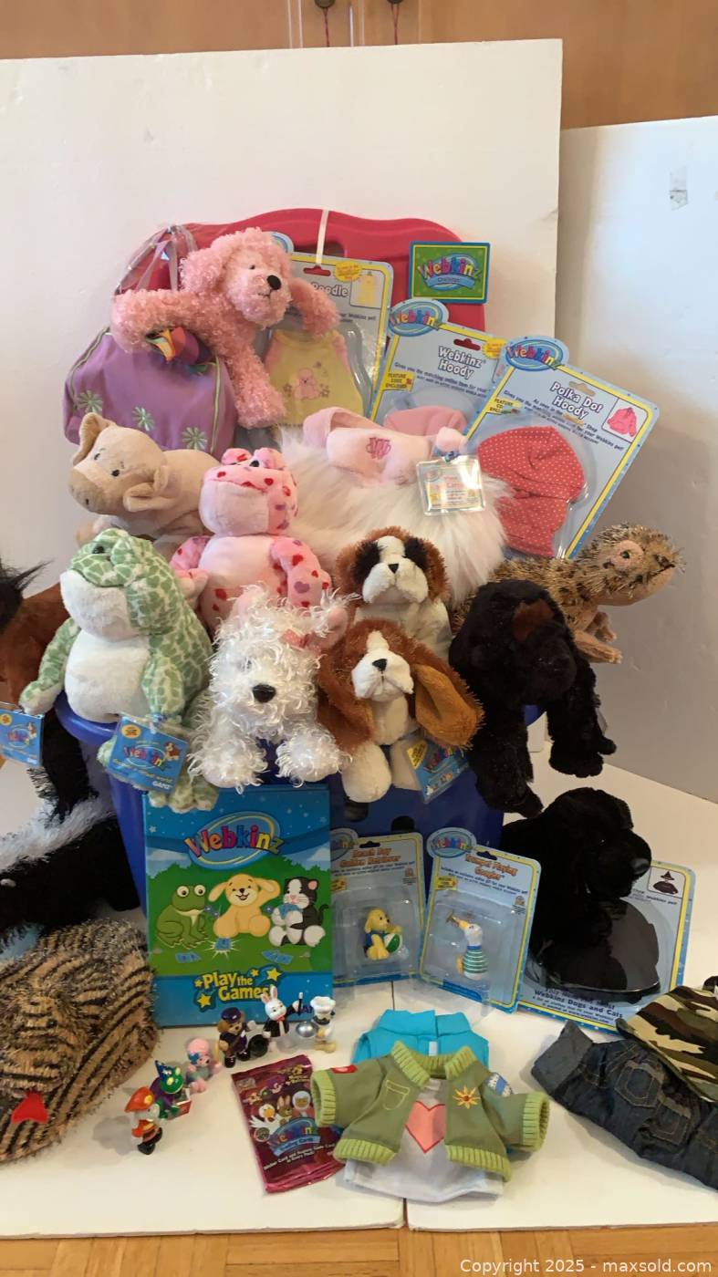 Webkinz plush, outfits, cards, figurines, Rubbermaid chest | Maxsold