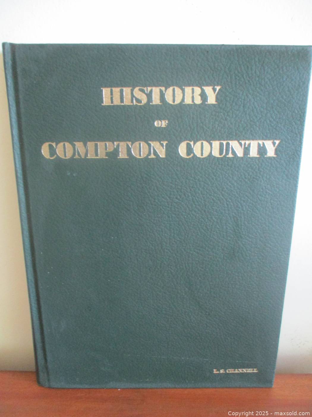 History of Compton County facsimile 1975 | Maxsold