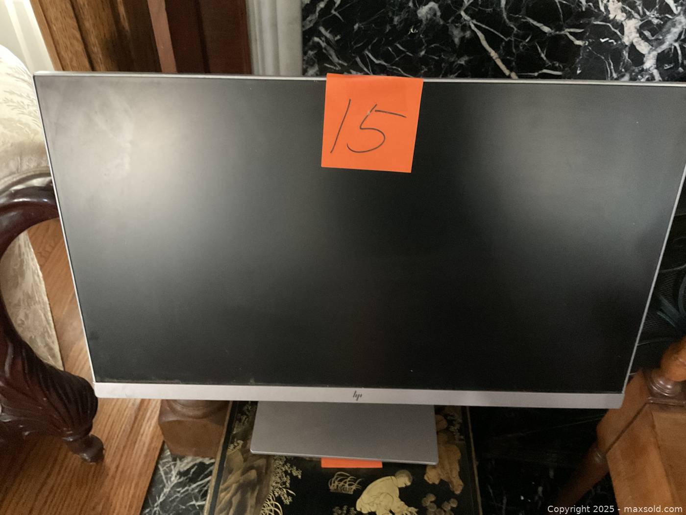 HP flat screen computer monitor | Maxsold