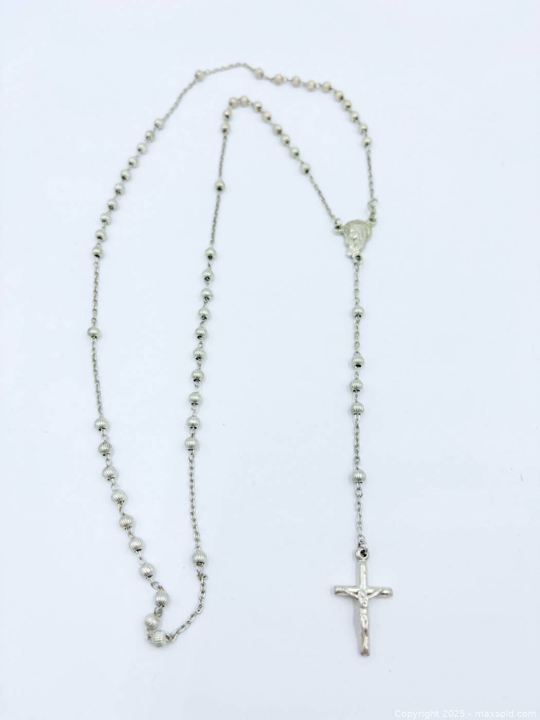 925 sterling silver rosary with crucifix | Maxsold
