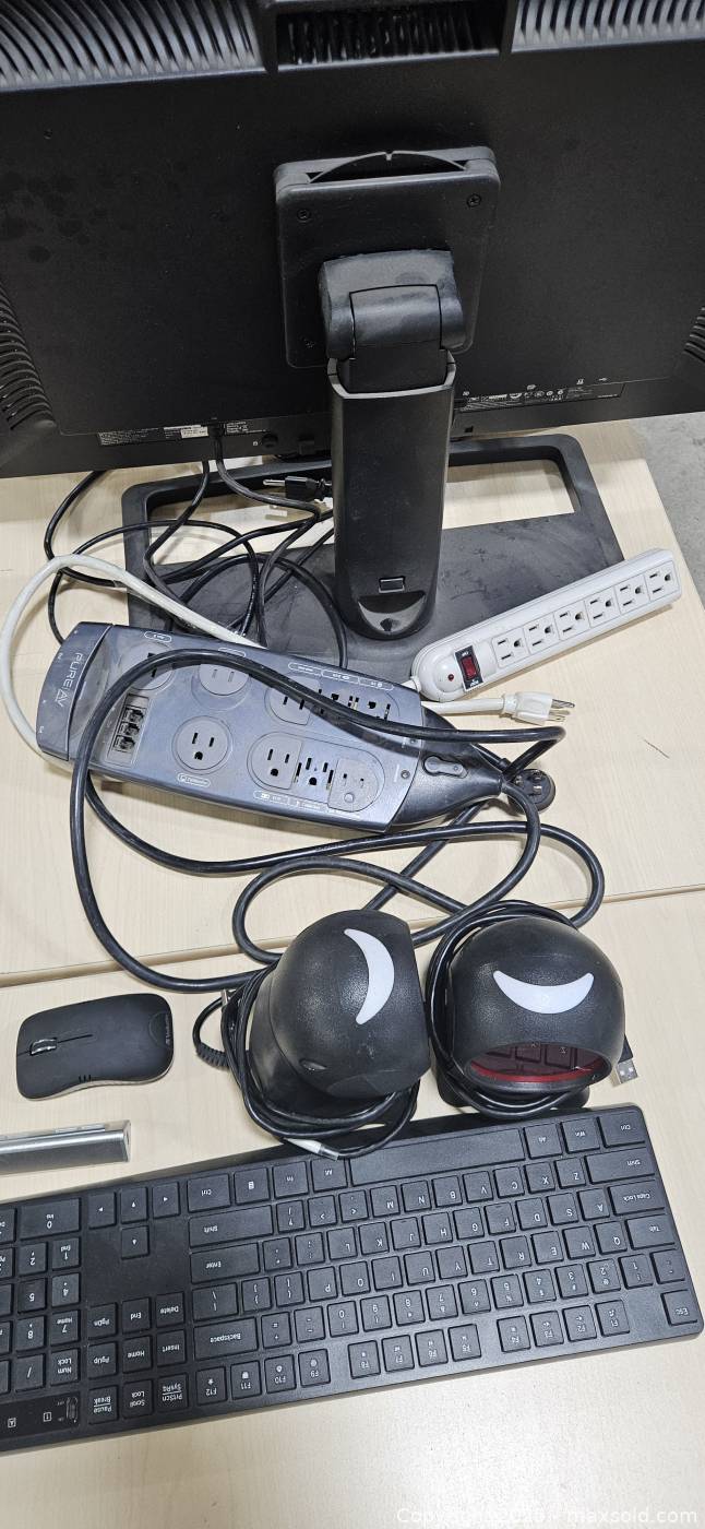 Computer monitor, scanners, keyboard, mouse, power bars | Maxsold