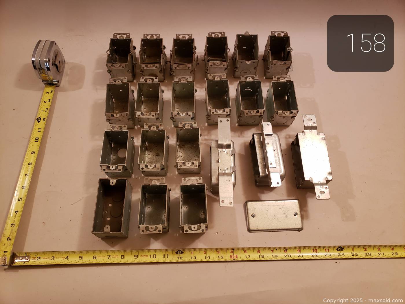 Galvanized steel electrical outlet boxes & plates 22pc | Maxsold