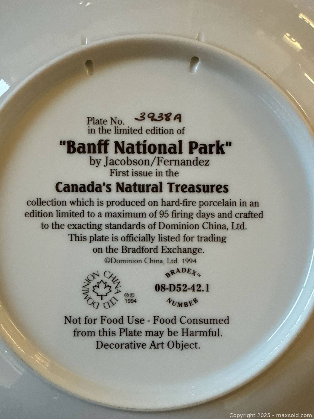 4 Canadian National Parks plates with frames | Maxsold