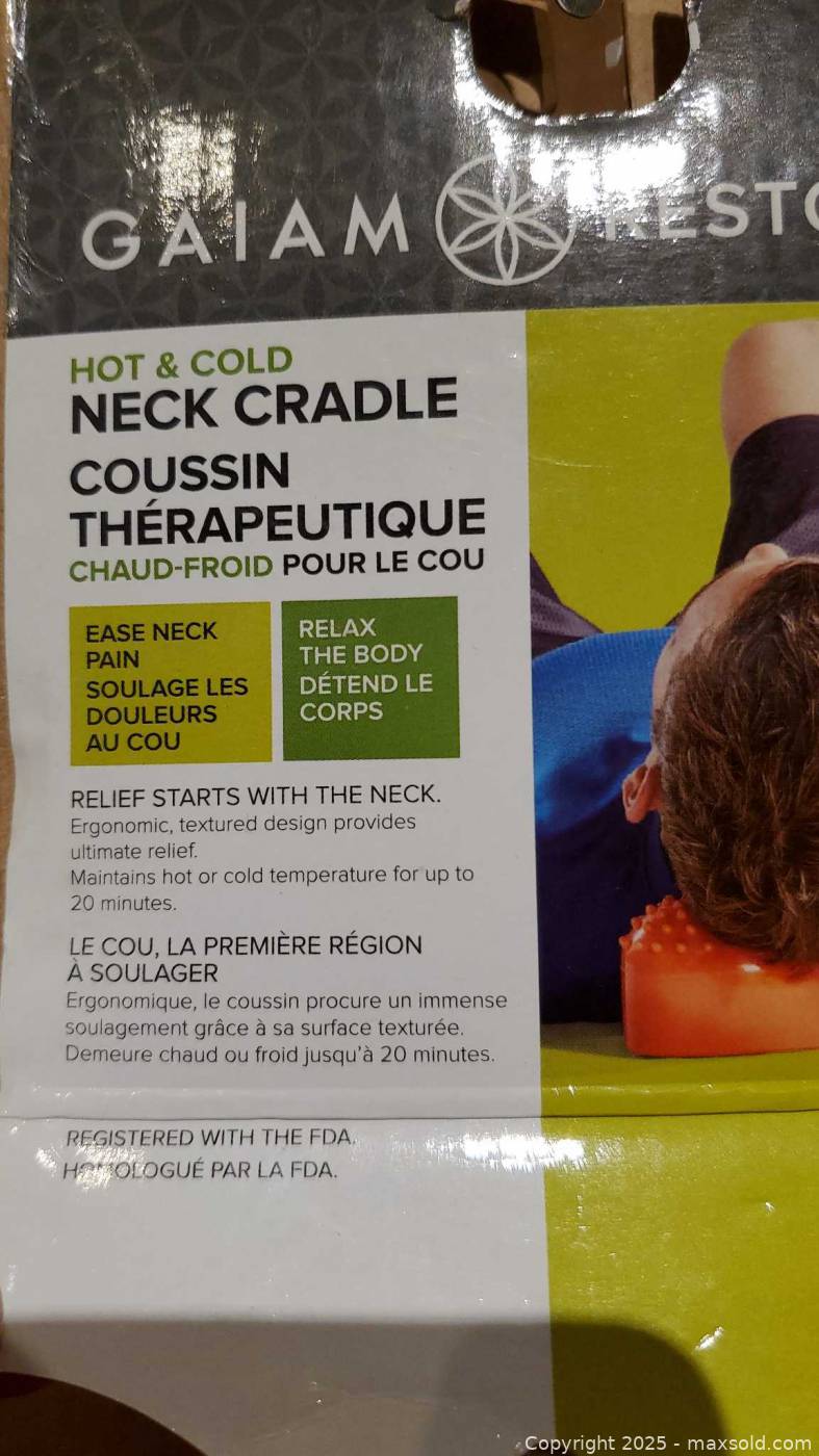 Gaiam Restore Hot & Cold Neck Cradle | Maxsold