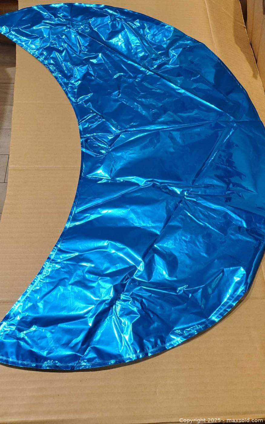 Outer Space Foil Balloon Party Set | Maxsold