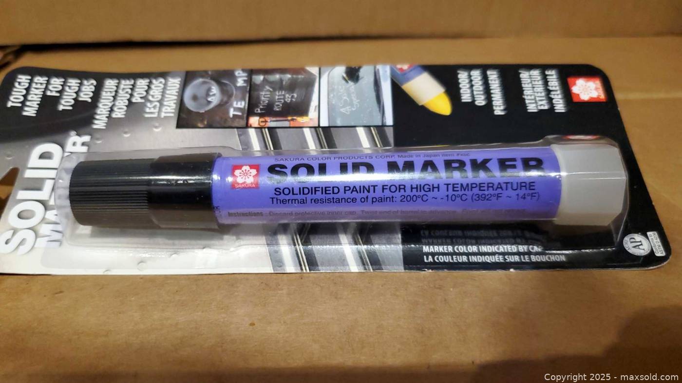 Sakura Solid Marker High Temp Paint Markers Black 2 Packs | Maxsold