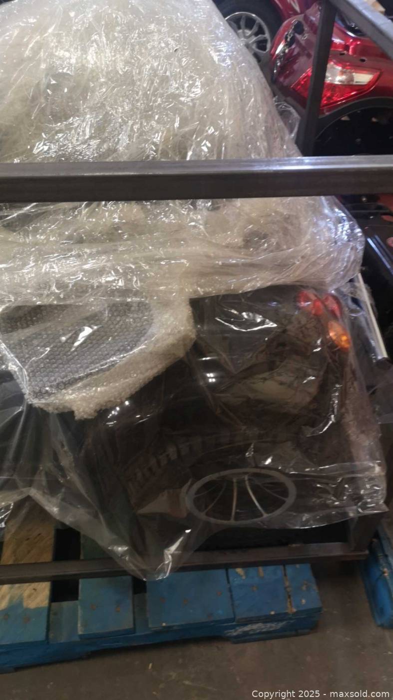 Daymak BBV mobility scooter and 3-wheel frame | Maxsold