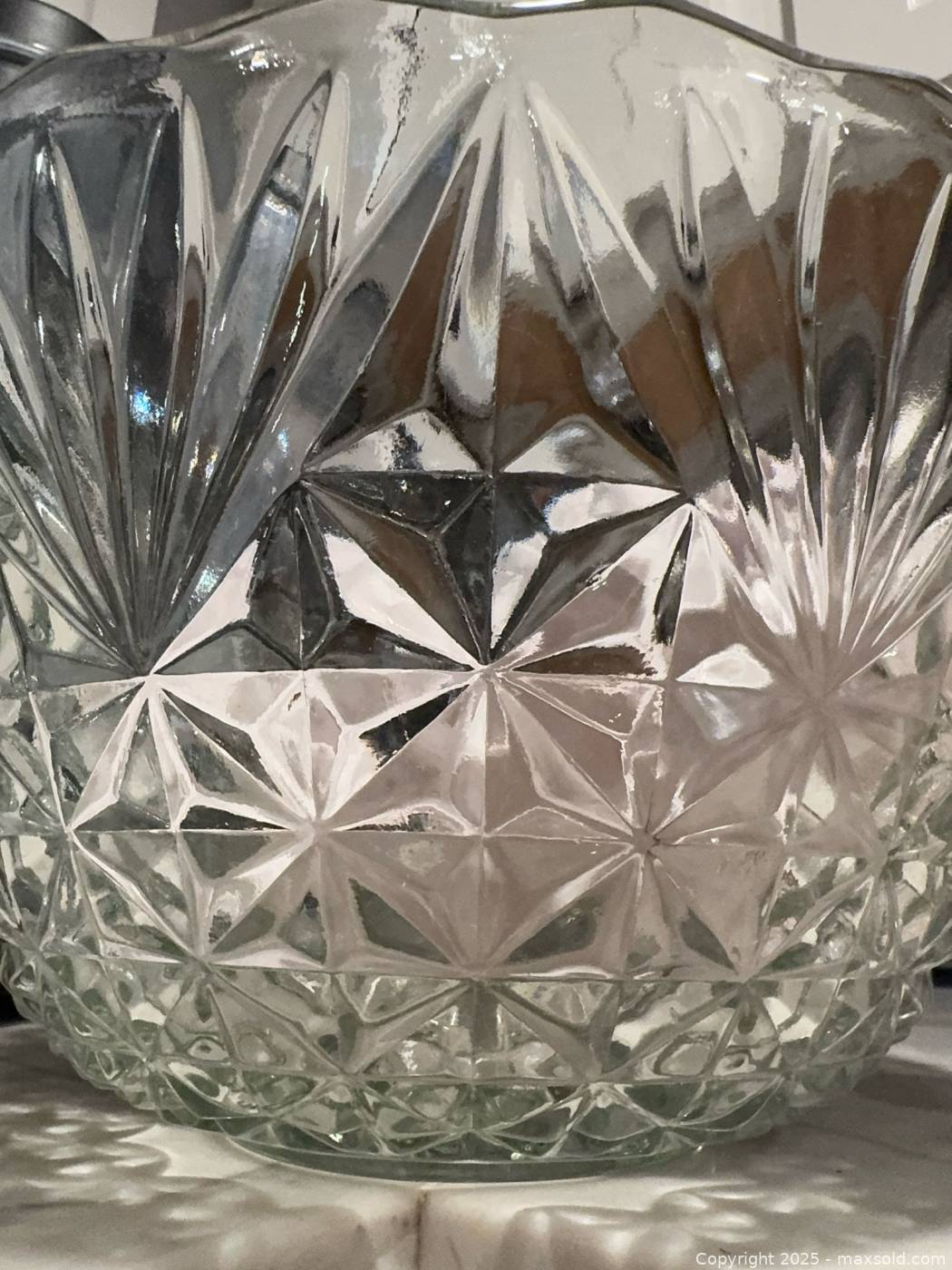 Pressed glass punch bowl set with 7 cups | Maxsold