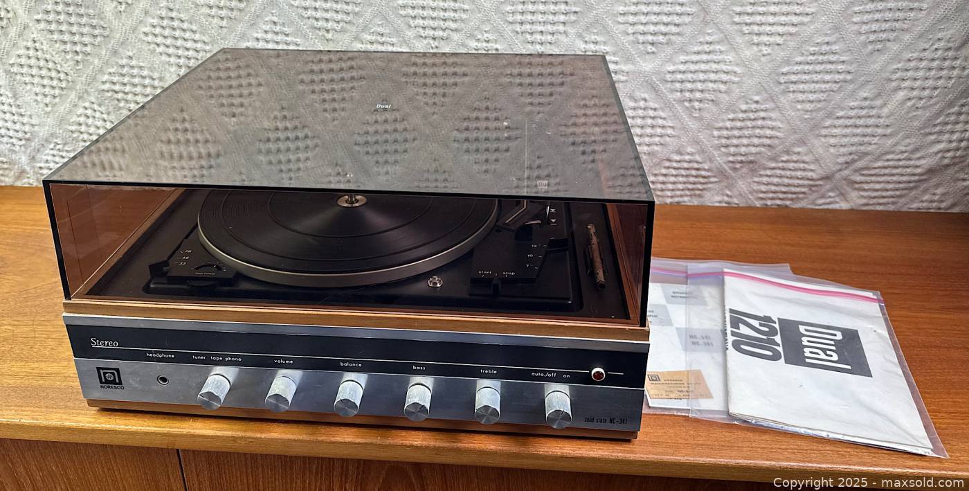 Noresco solid state NC-341 stereo with built-in Dual 1210 turntable and ...