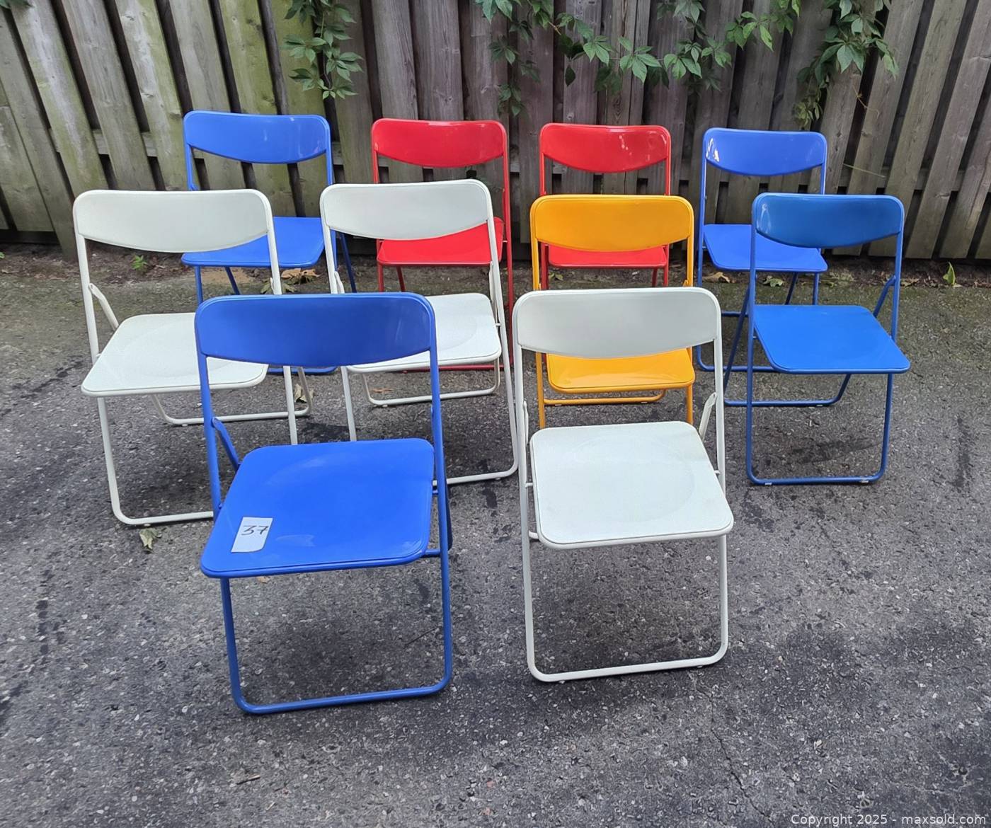 IKEA Ted folding chairs set of 10 | Maxsold