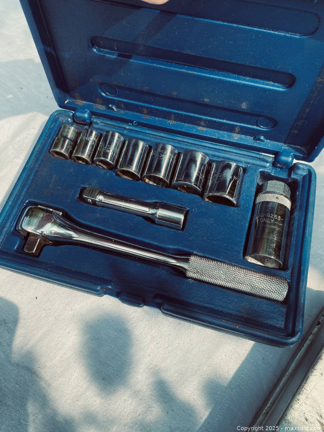 2 Socket Wrench Sets in Carry Cases | Maxsold
