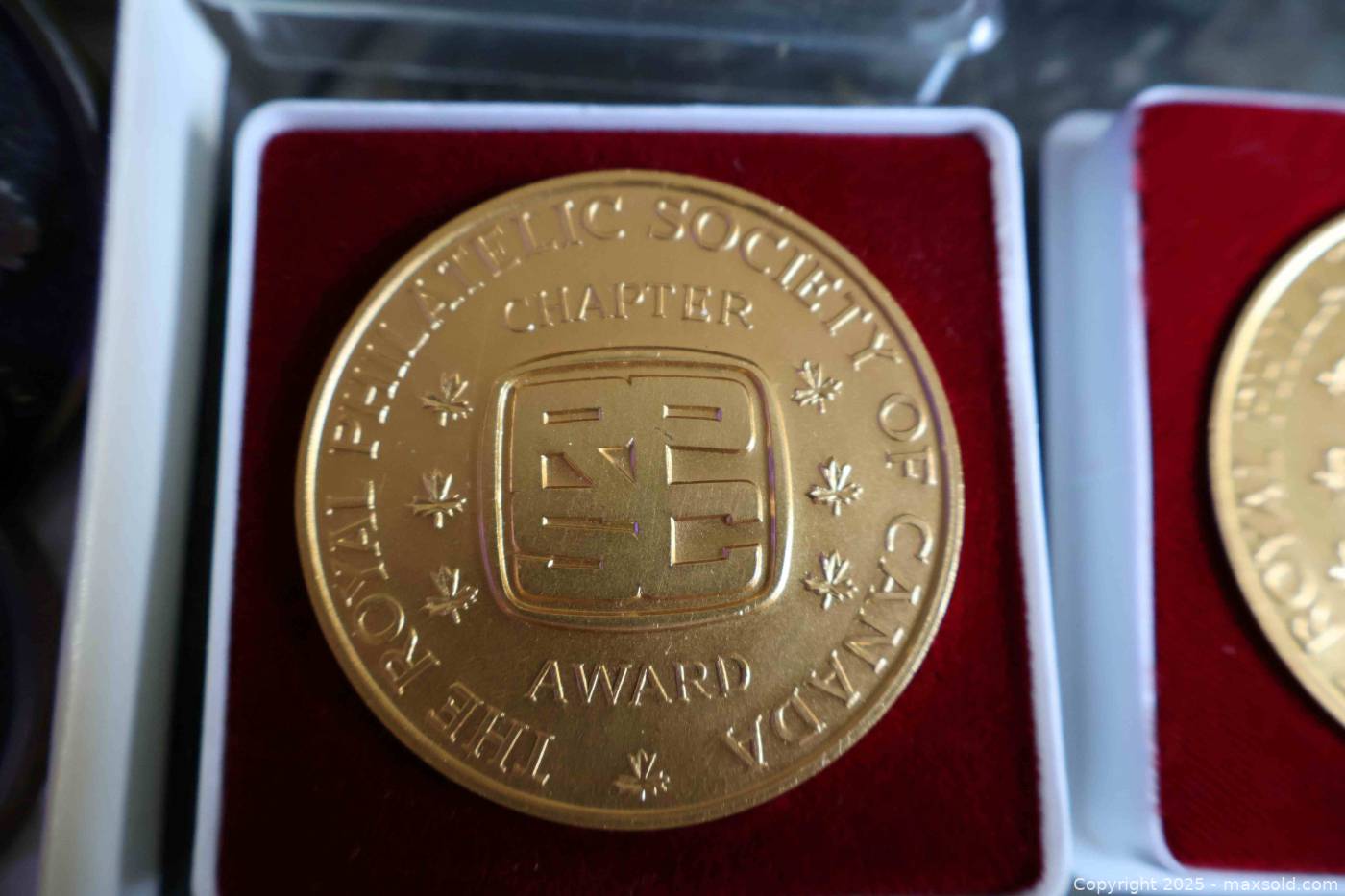Stamp show award medals, 16 pieces | Maxsold