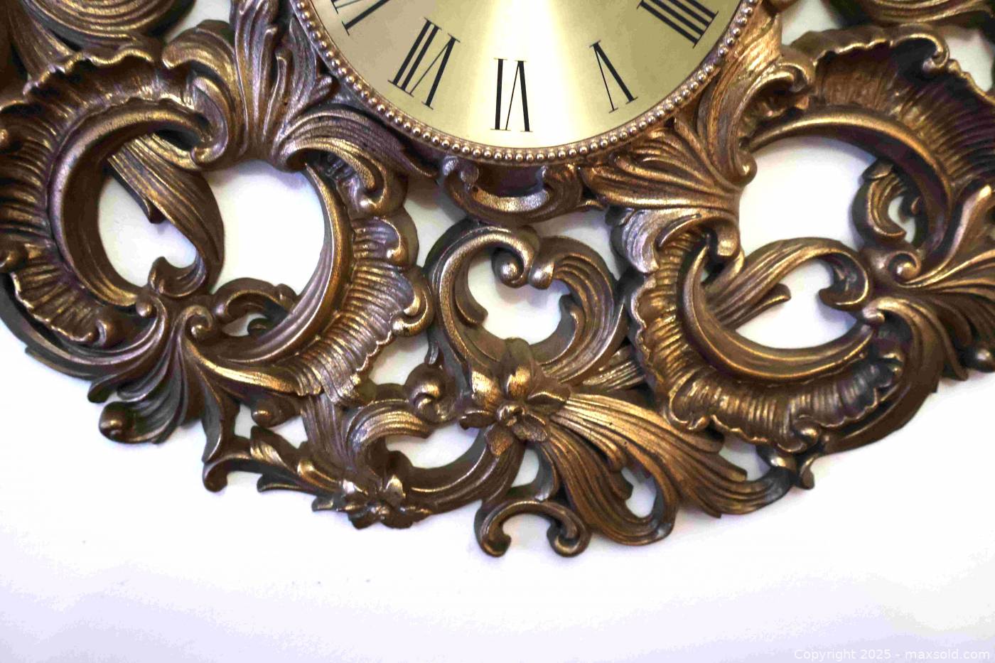 Large baroque wall clock | Maxsold