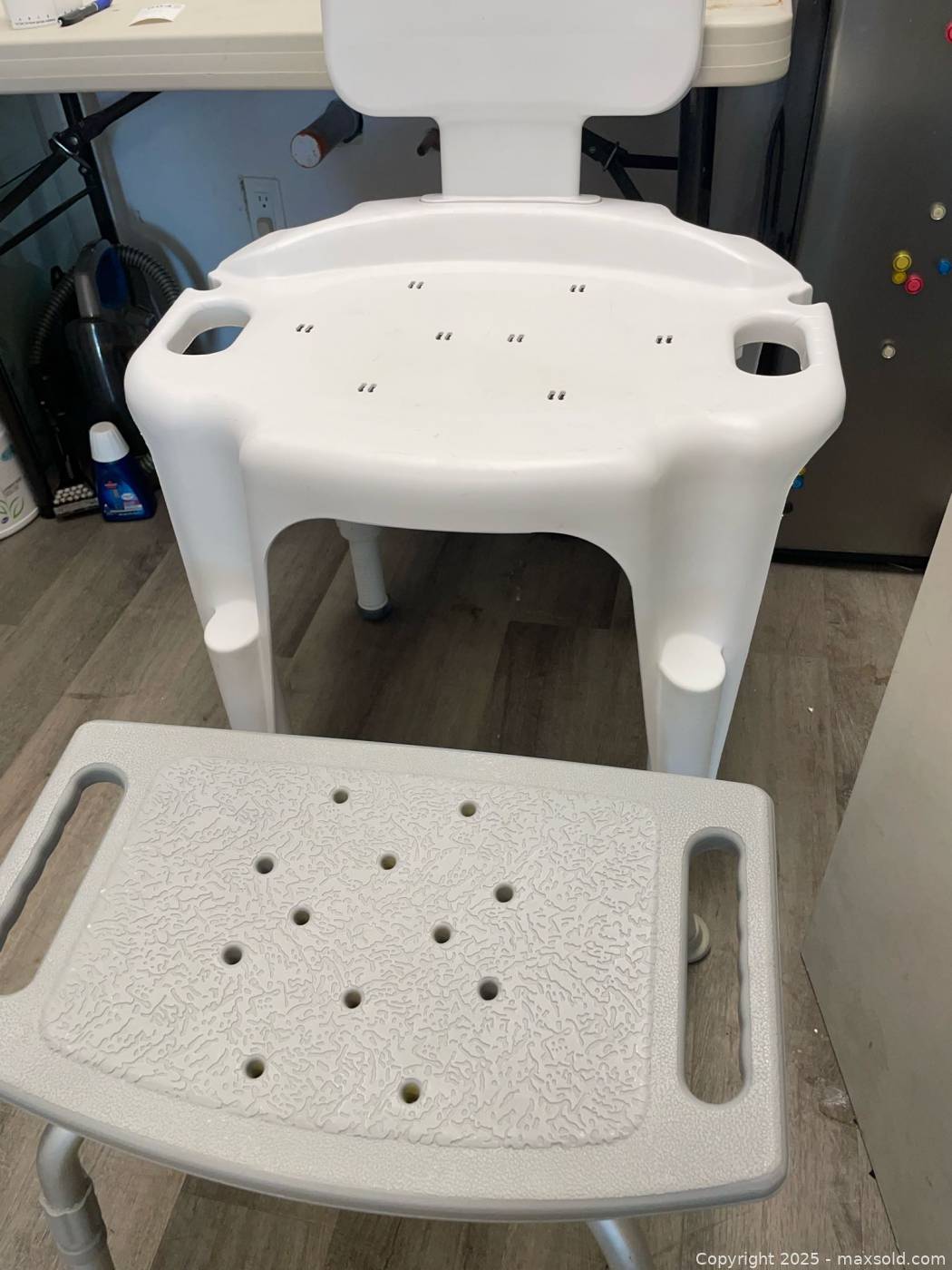 White Shower Chair And Gray Bath Bench | Maxsold