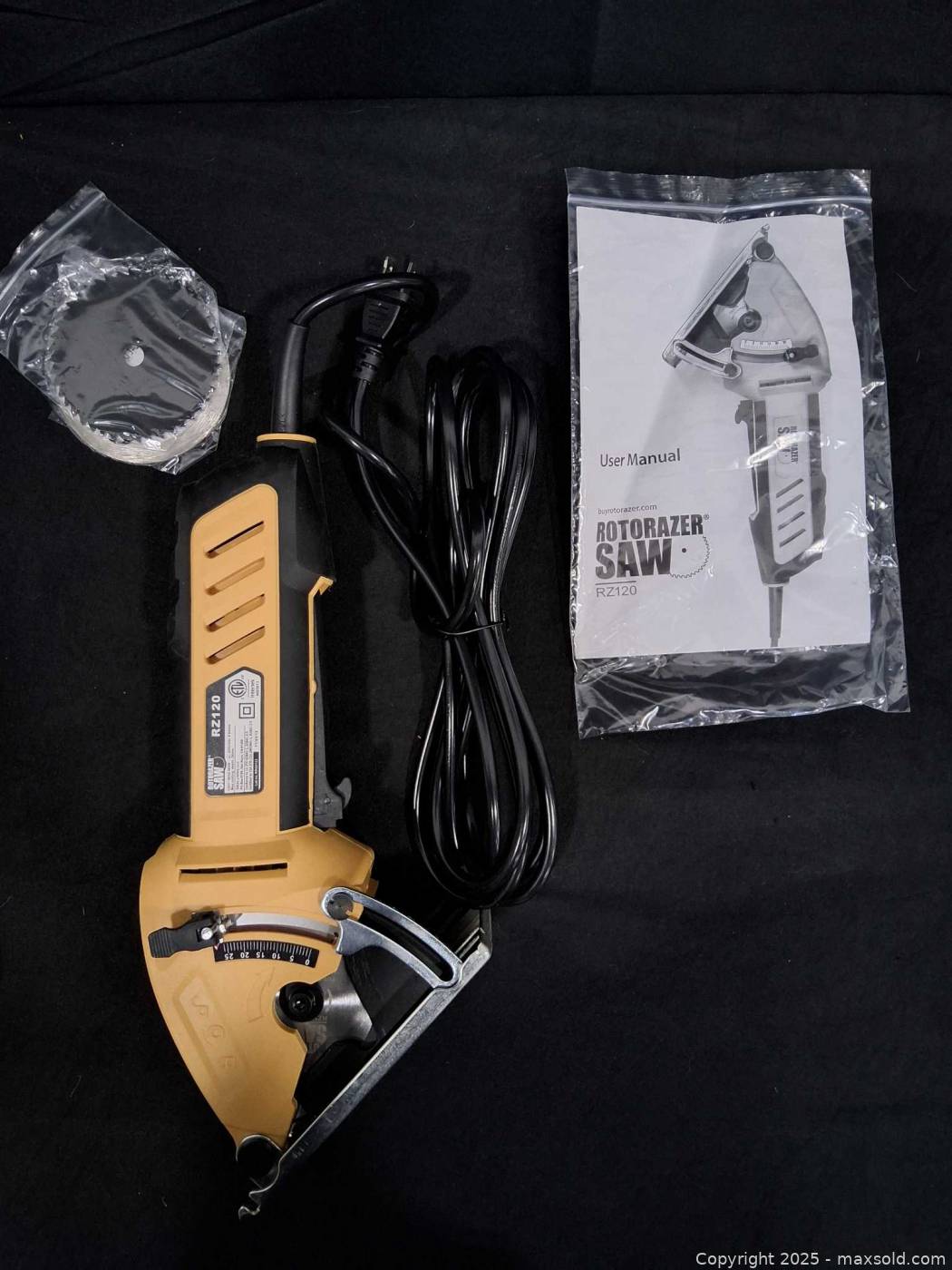 Rotorazer Saw and Case | Maxsold