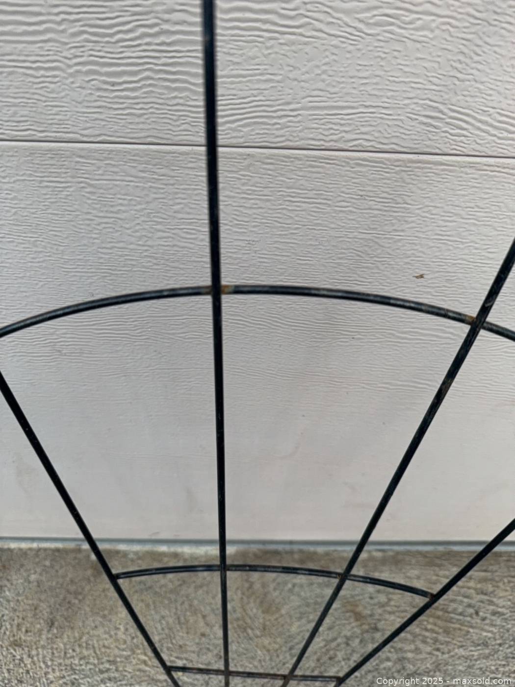 Three black powder-coated steel fan trellises, 36 in | Maxsold