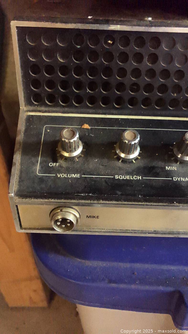 CB radio equipment with 68-inch antenna | Maxsold