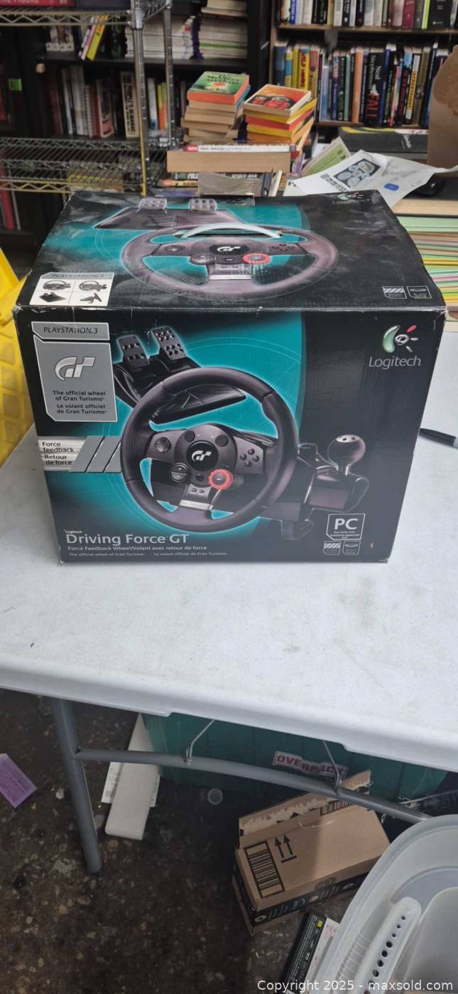 Logitech Driving Force GT racing wheel | Maxsold