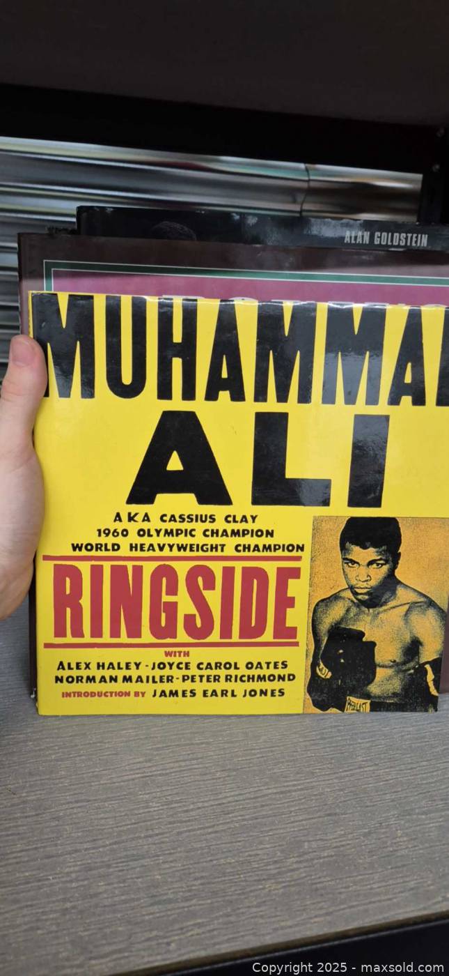 Lot of 5 Muhammad Ali & boxing books | Maxsold